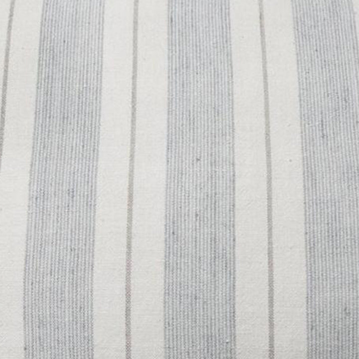 Laguna Swatch – Pom Pom at Home